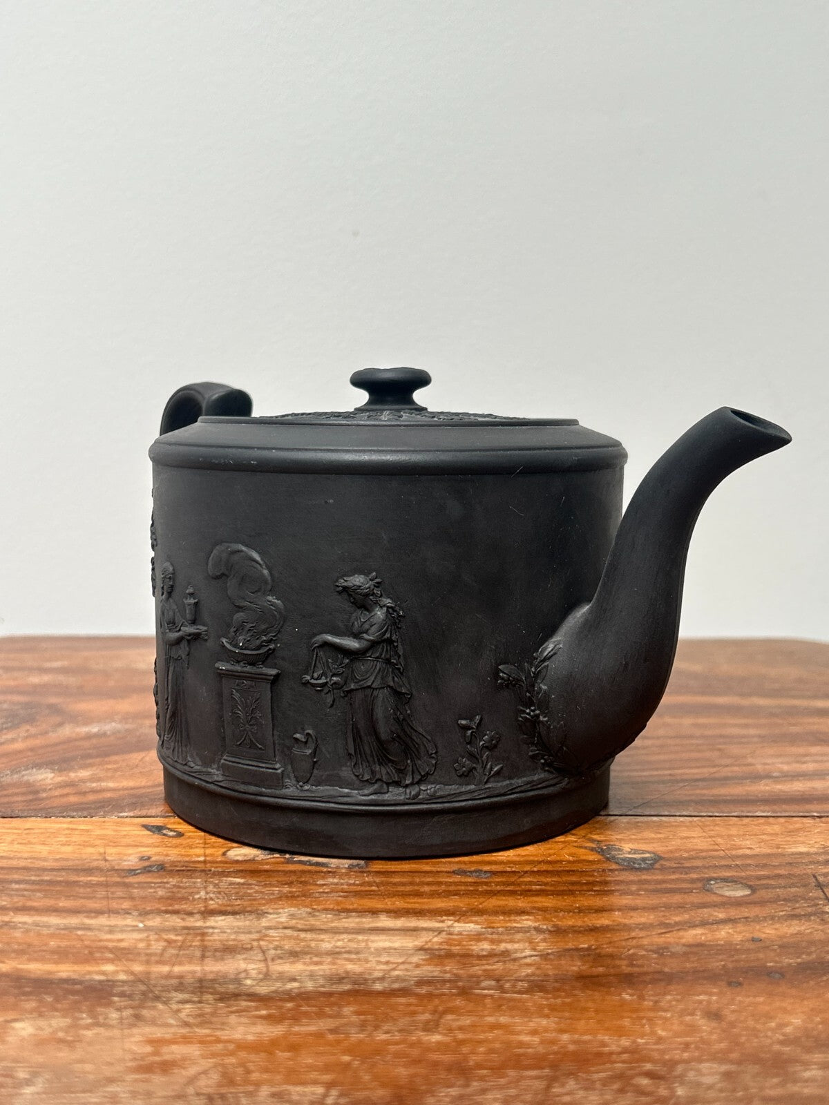 Wedgwood Black Basalt Jasperware Teapot, Large, Late 18th Century Anti ...